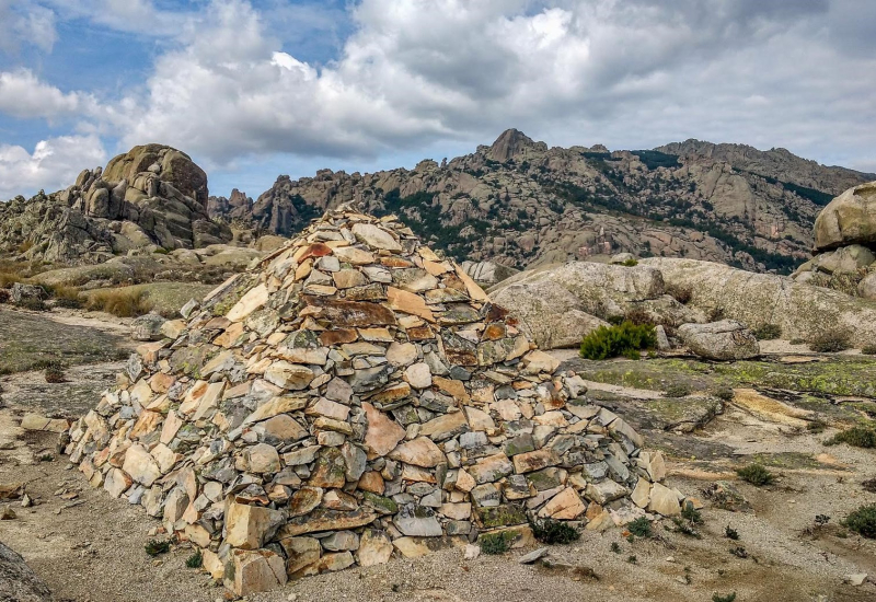 La Raja y las Pirámides | Geographica. Viajes de senderismo y montaña